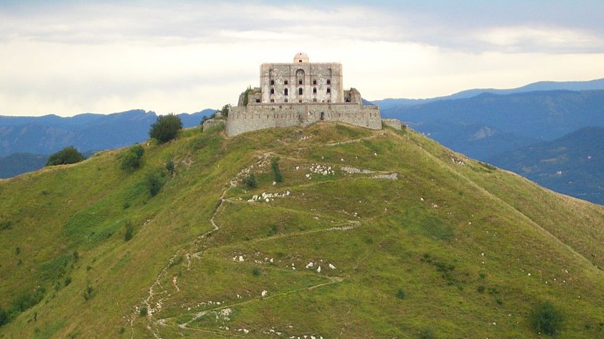 Ligurian Mountains High Route: exploring Liguria from above - Ecobnb