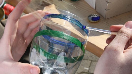 10 Easily Ways to say NO to Plastic Everyday - Ecobnb