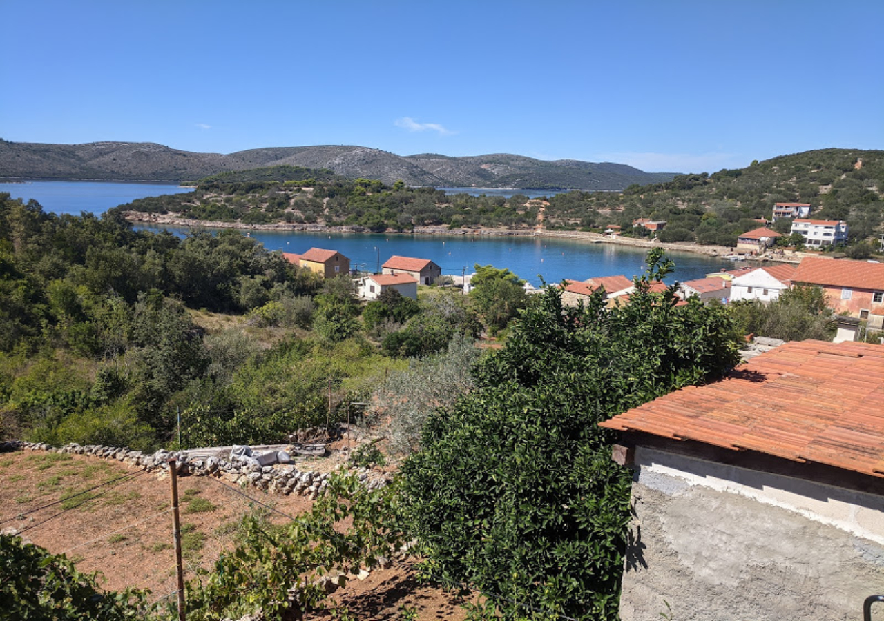 Rava: Beautiful secret island in Croatia you’ve never heard of - Ecobnb