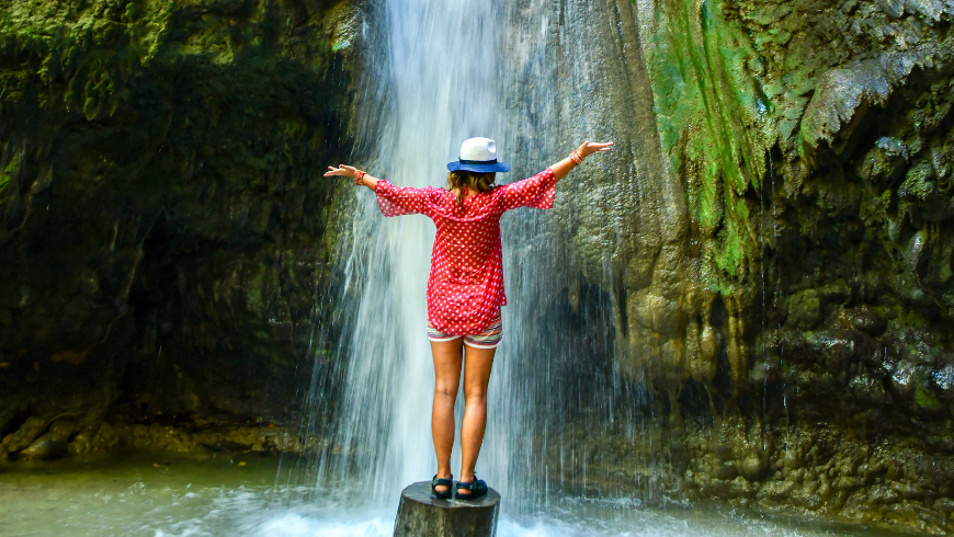 The 10 must-see Waterfalls in the Azores - Ecobnb
