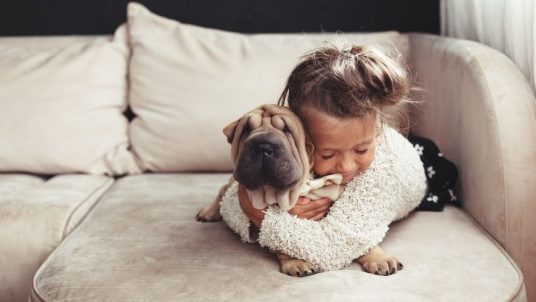 7 Benefits for Kids Who Grow Up With Dogs - Ecobnb