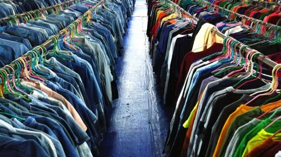 3 Eco-friendly Shopping Tips: a Short Guide to be Greener - Ecobnb