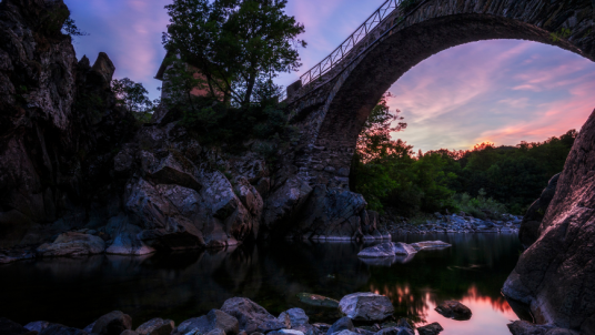Alta Val d'Orba, between woods and streams the Liguria you don't expect ...