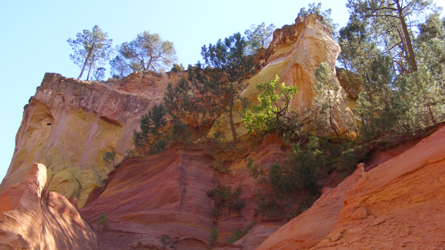 Escape to Luberon: An Oasis of Sustainability - Ecobnb
