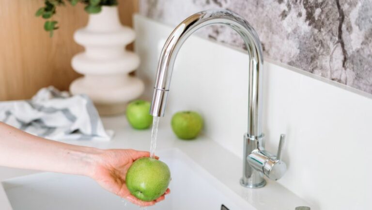 10 Green Plumbing Solutions for an Eco-Friendly Home